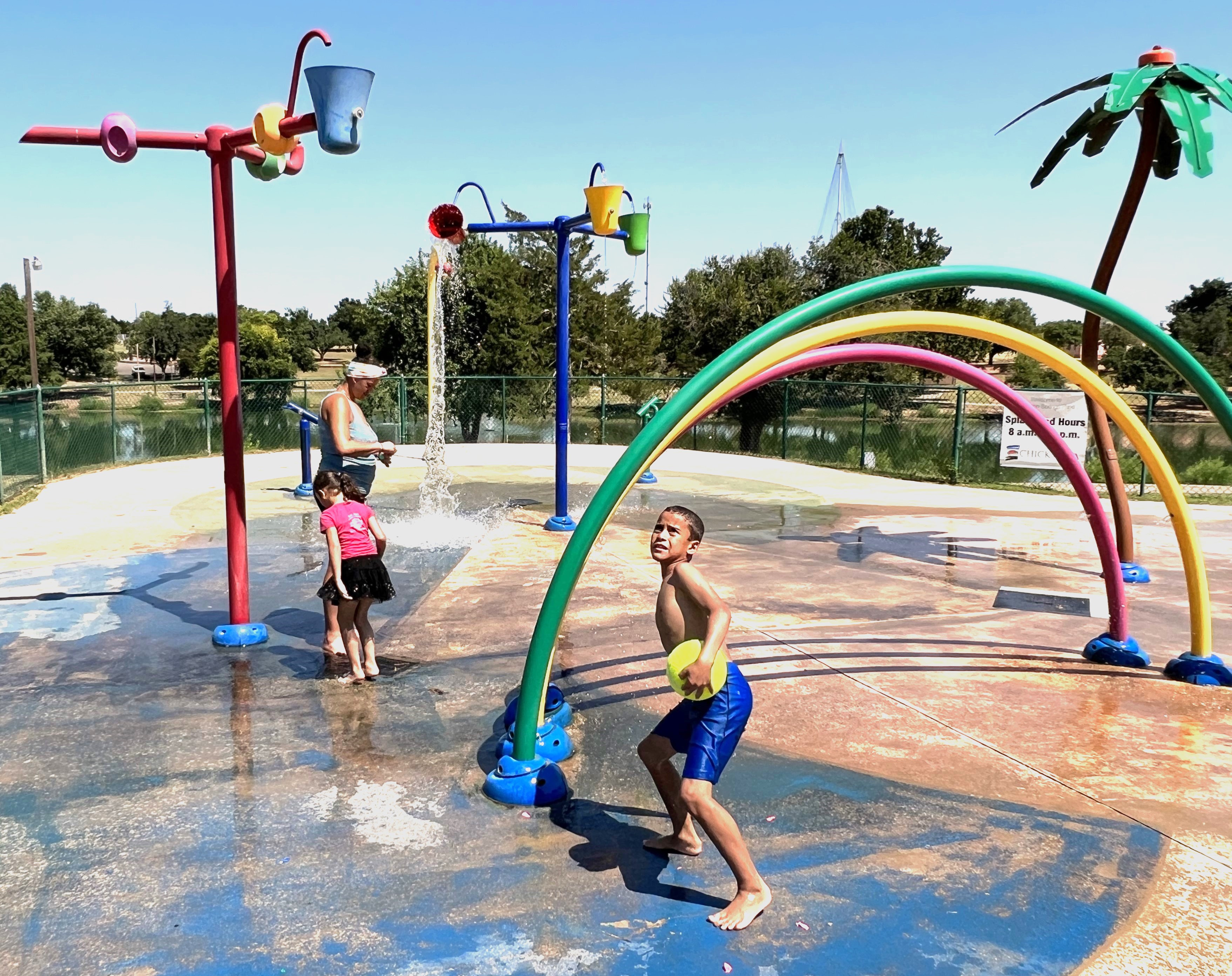 Cooling Off At Shannon Springs Park Splash Pad Southwest Ledger